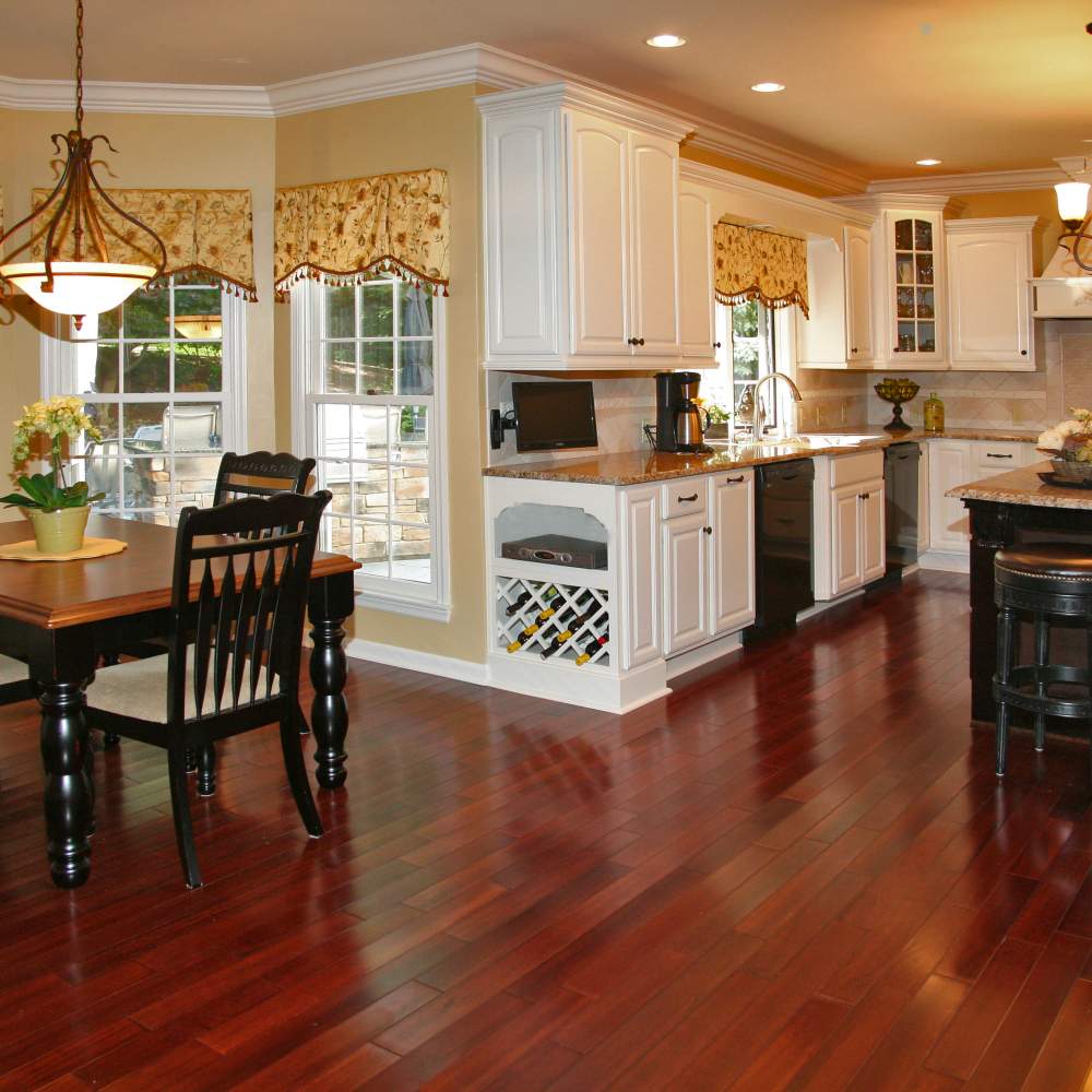 Traditional Cream & Mahogany Kitchen > Kitchens > Projects > Repp ...
